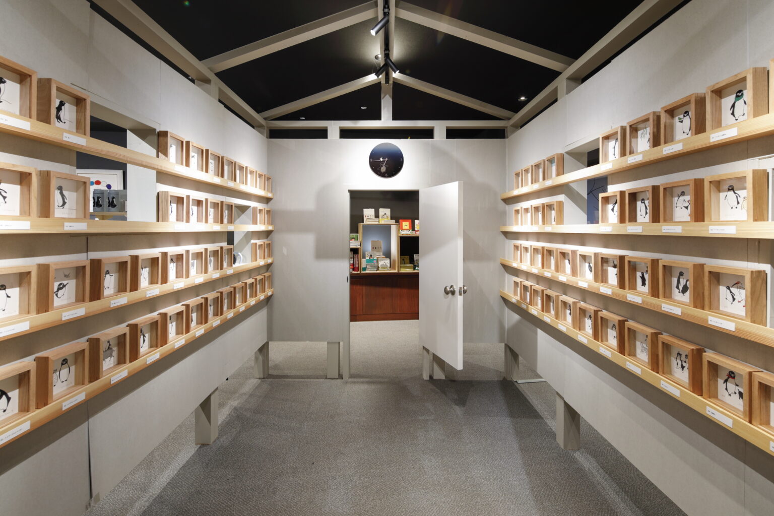 penguin museum | Penguin Design